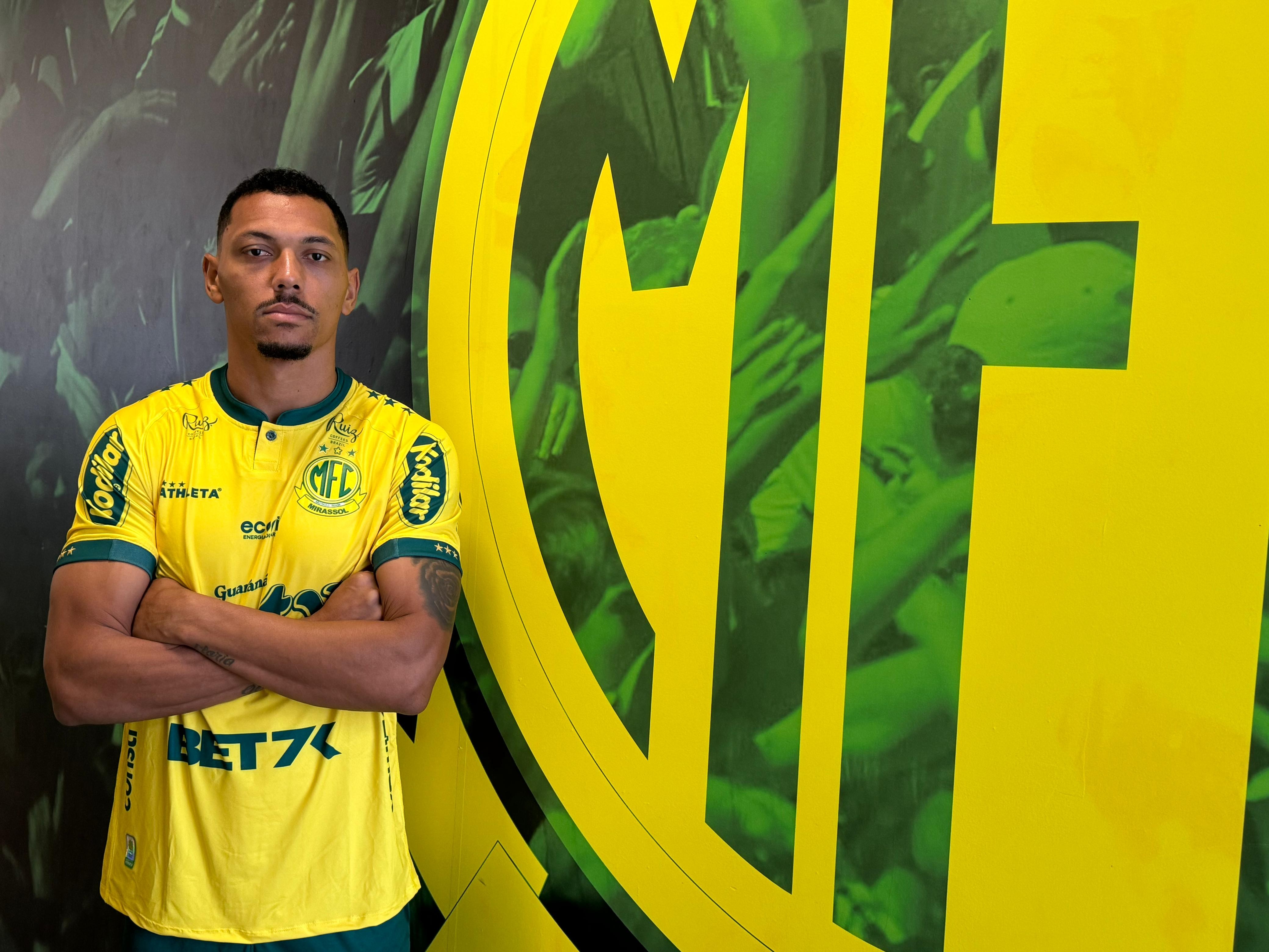 Coritiba tenta contratação do lateral Alex Silva, ex-Mirassol | Ge