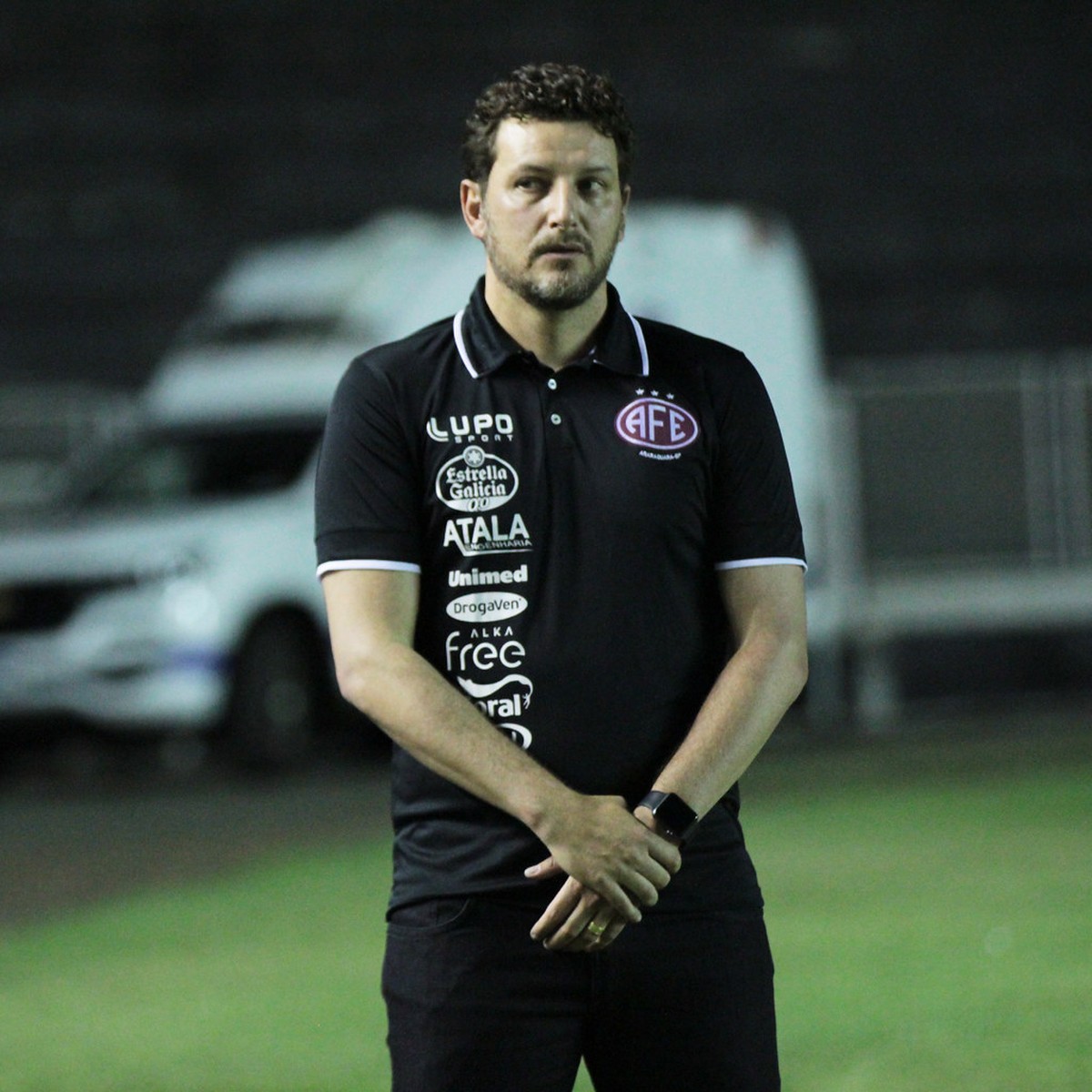 Elano revela alívio após fim do jejum de vitórias da Ferroviária ...