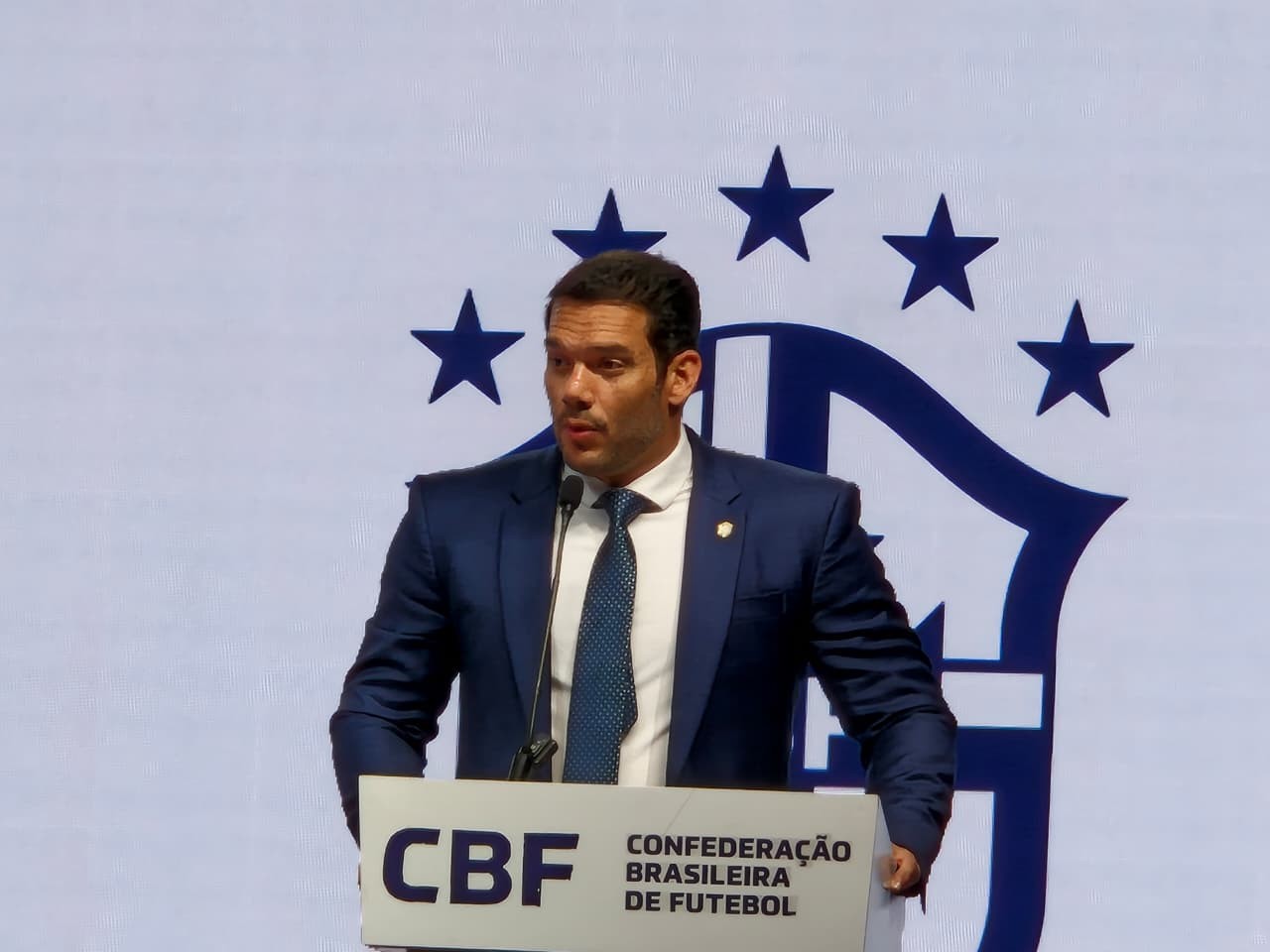 O novo calendário é um avanço, mas a revolução completa ainda é travada ...