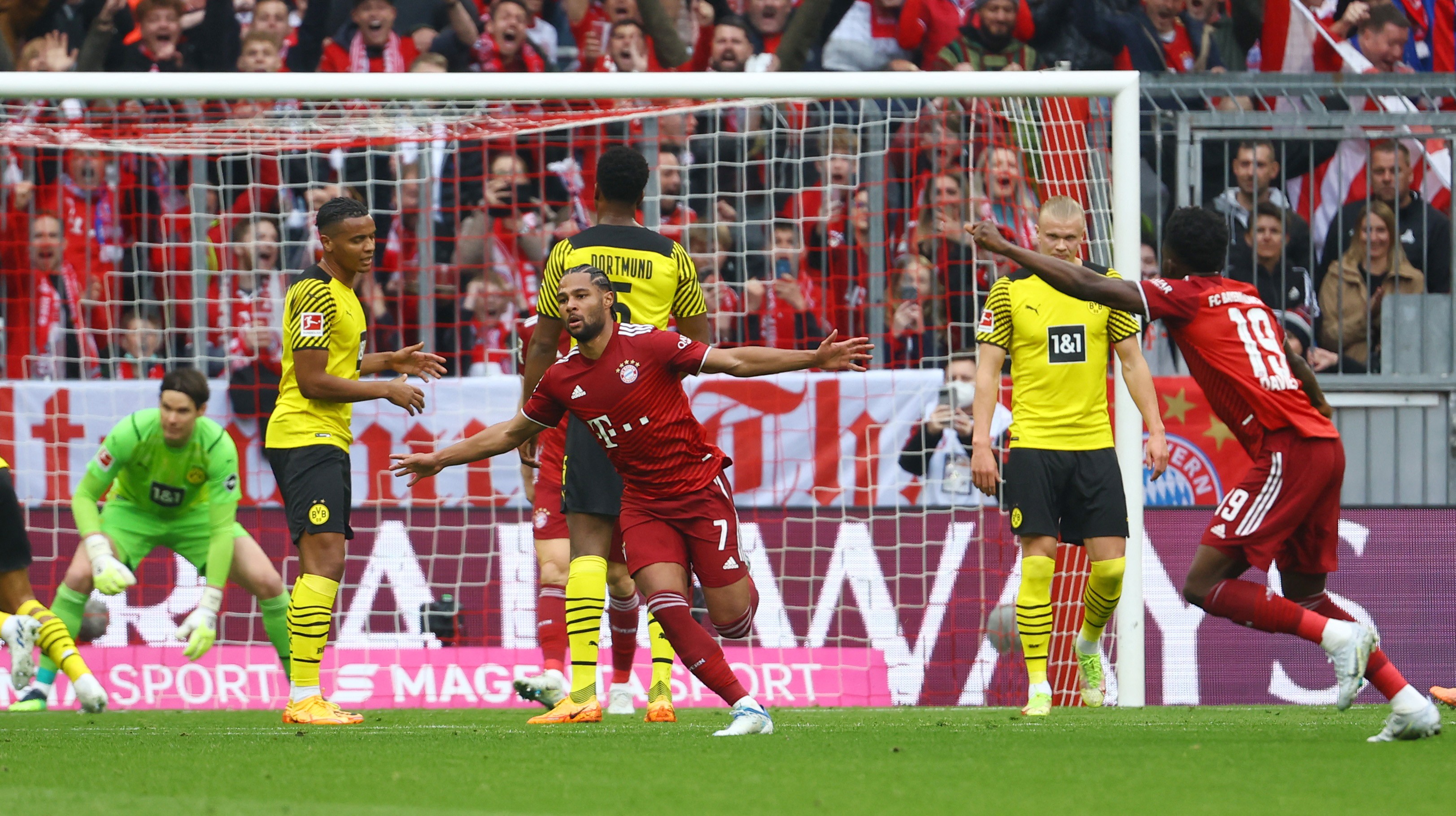 Borussia Dortmund e Bayern de Munique fazem clássico para confirmar ...