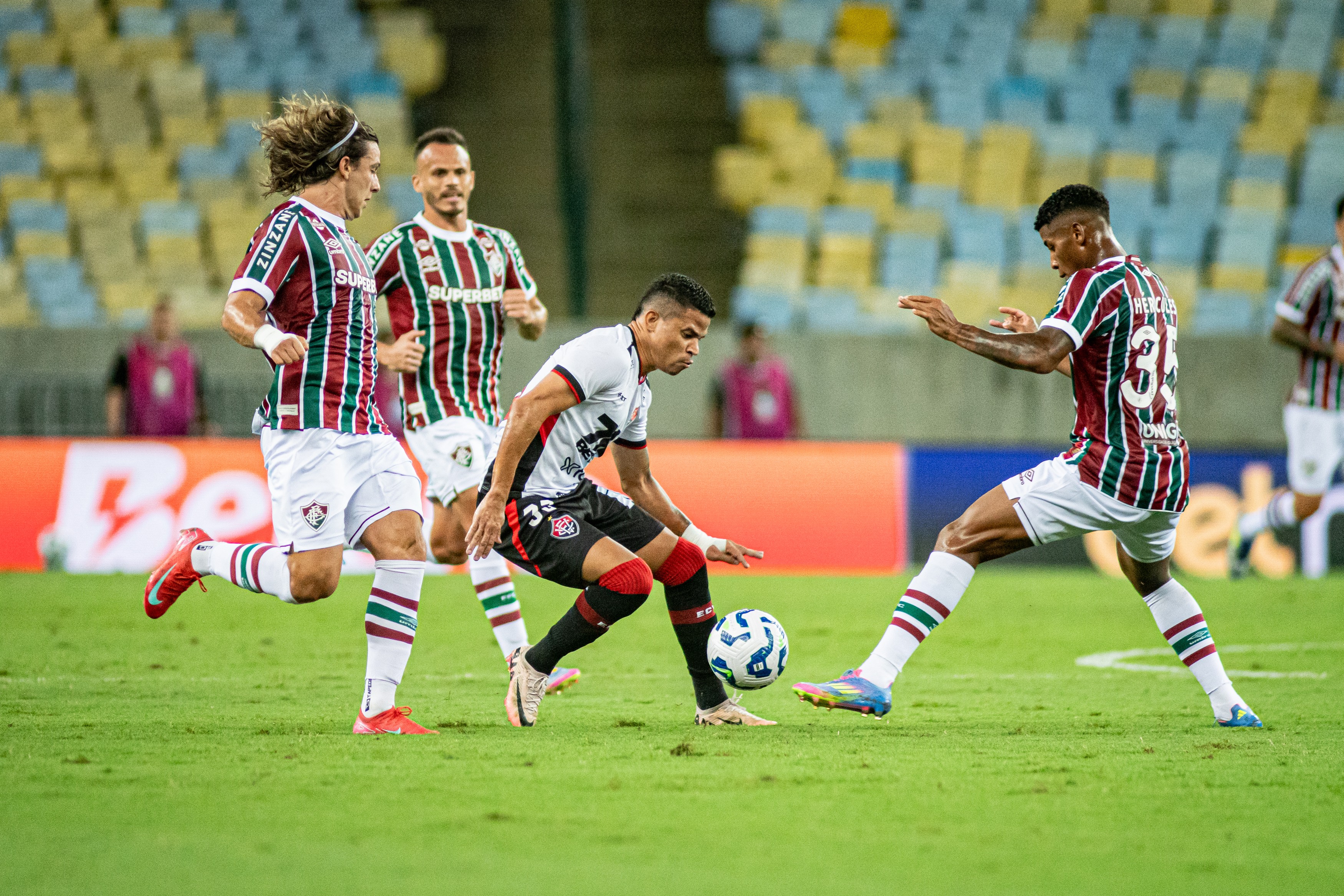 Atuações do Vitória: Lucas Braga marca gol decisivo | Ge