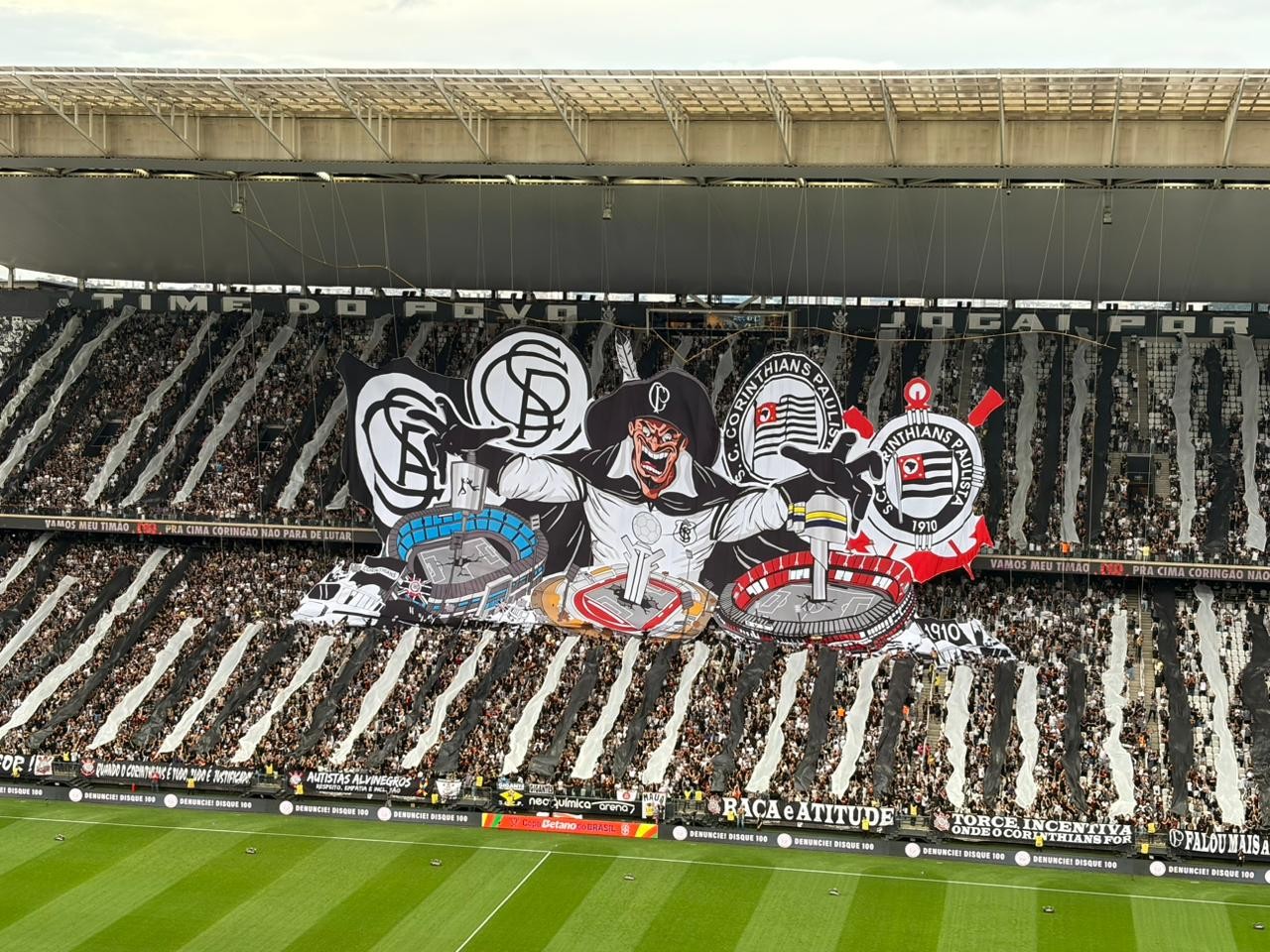 Corinthians termina 2025 com a maior taxa de ocupação de estádio ...