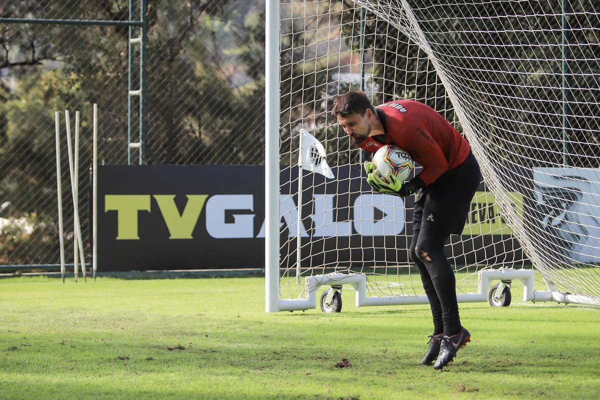 Goleiro Michael é liberado pelo Atlético-MG e prepara mudança de ...