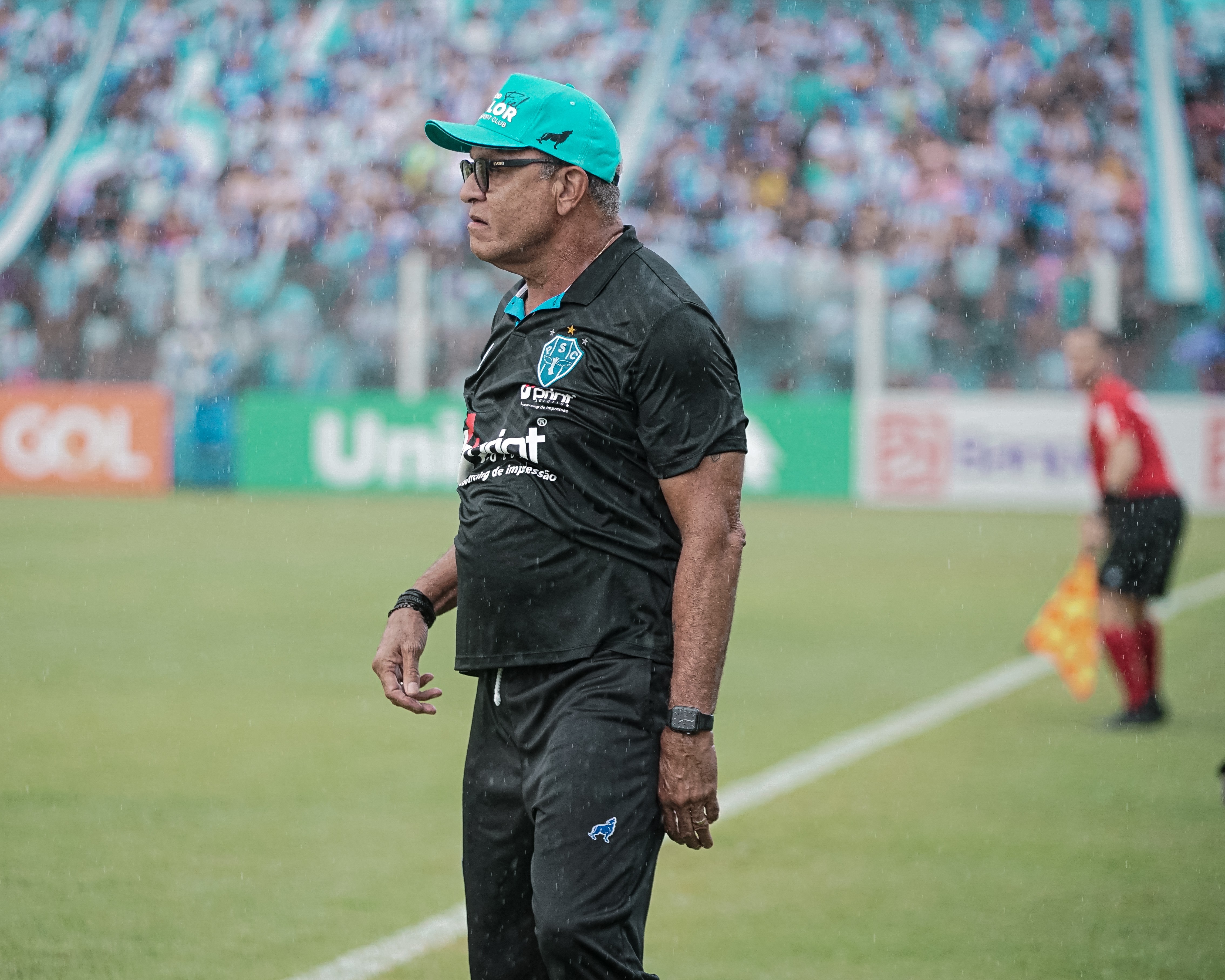 Volta Redonda repudia declarações de Hélio dos Anjos, técnico do ...