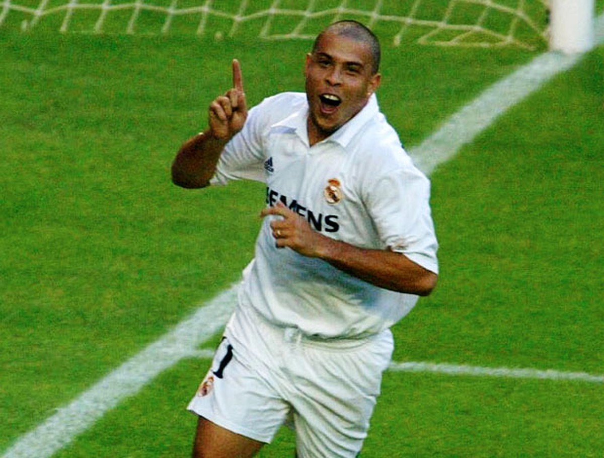Estreia de Ronaldo no Real Madrid faz 20 anos; veja como foi | futebol ...