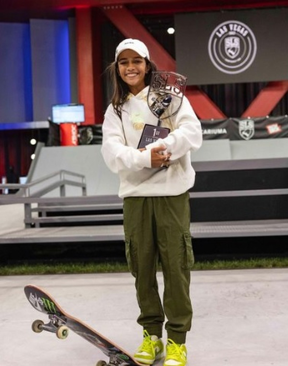 Rayssa Leal é a campeã da SLS em Las Vegas, terceiro título em três ...