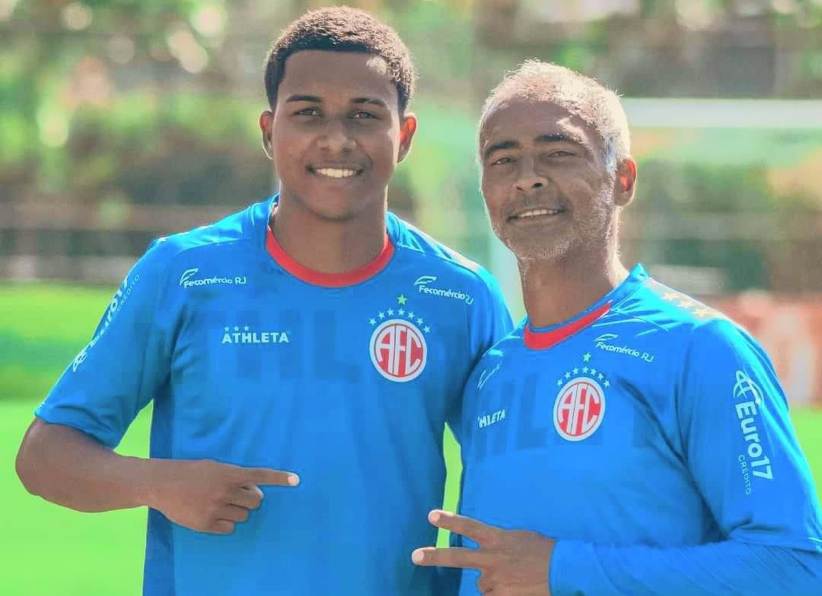 Amapaense Dayveson treina com Romário no América-RJ: "Momento único ...