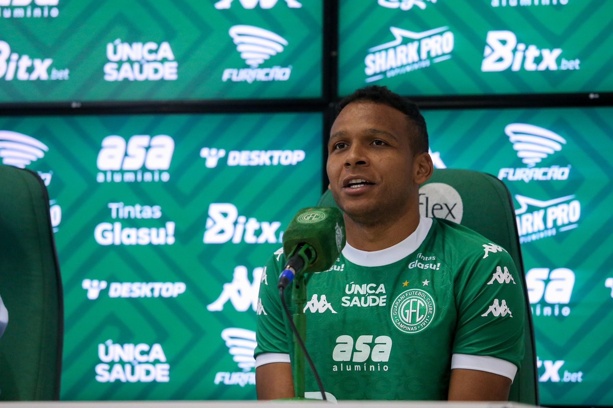 Gabriel Bispo é apresentado no Guarani e cita reecontro com Pintado ...