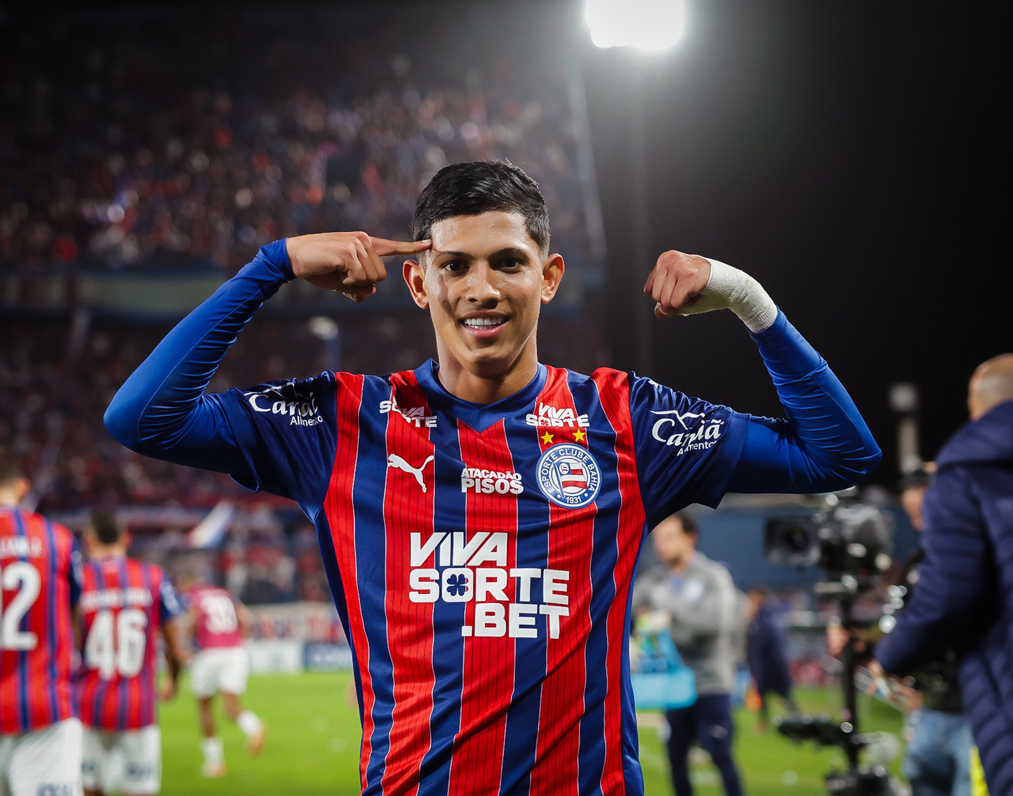 O fantástico Pulga: atacante lidera participações em gols | Ge