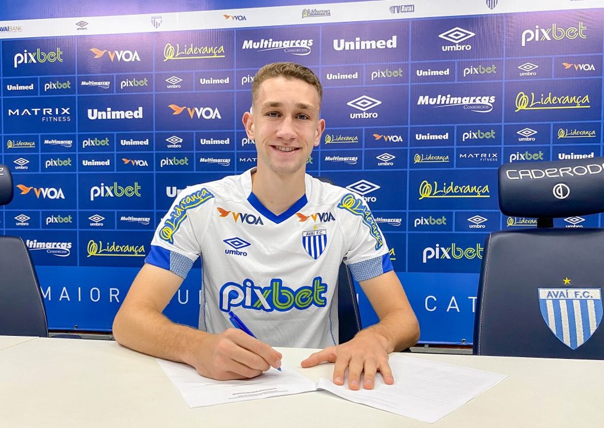 Avaí anuncia renovação de contrato de Arthur Chaves | avaí | ge
