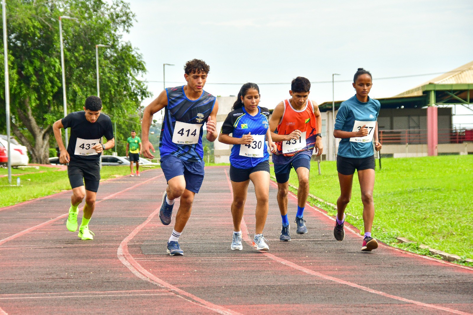 1ª etapa do atletismo no Open de Desporto Escolar terá mais de 30 ...
