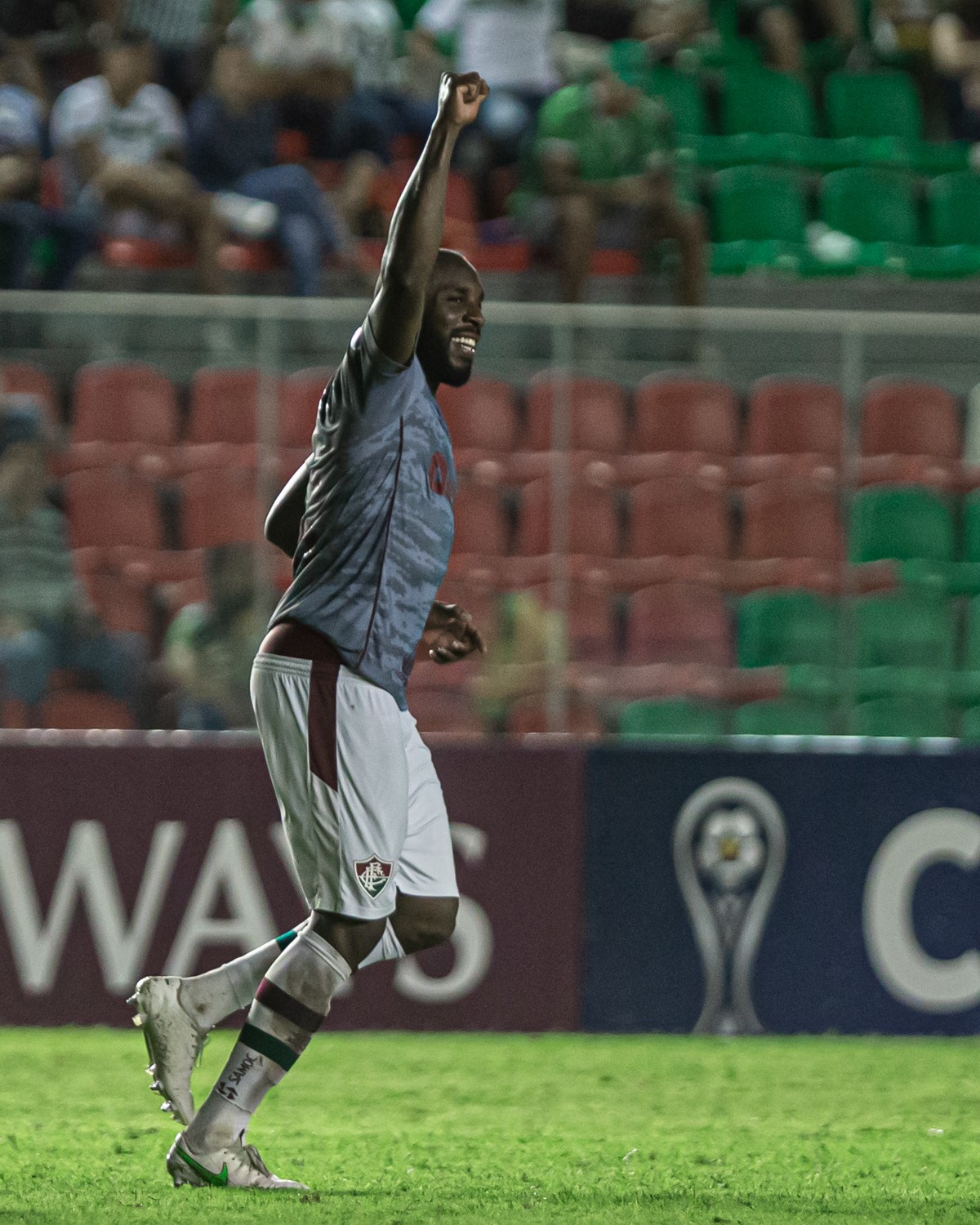 Manoel celebra boas atuações no Fluminense e volta por cima após lesão ...