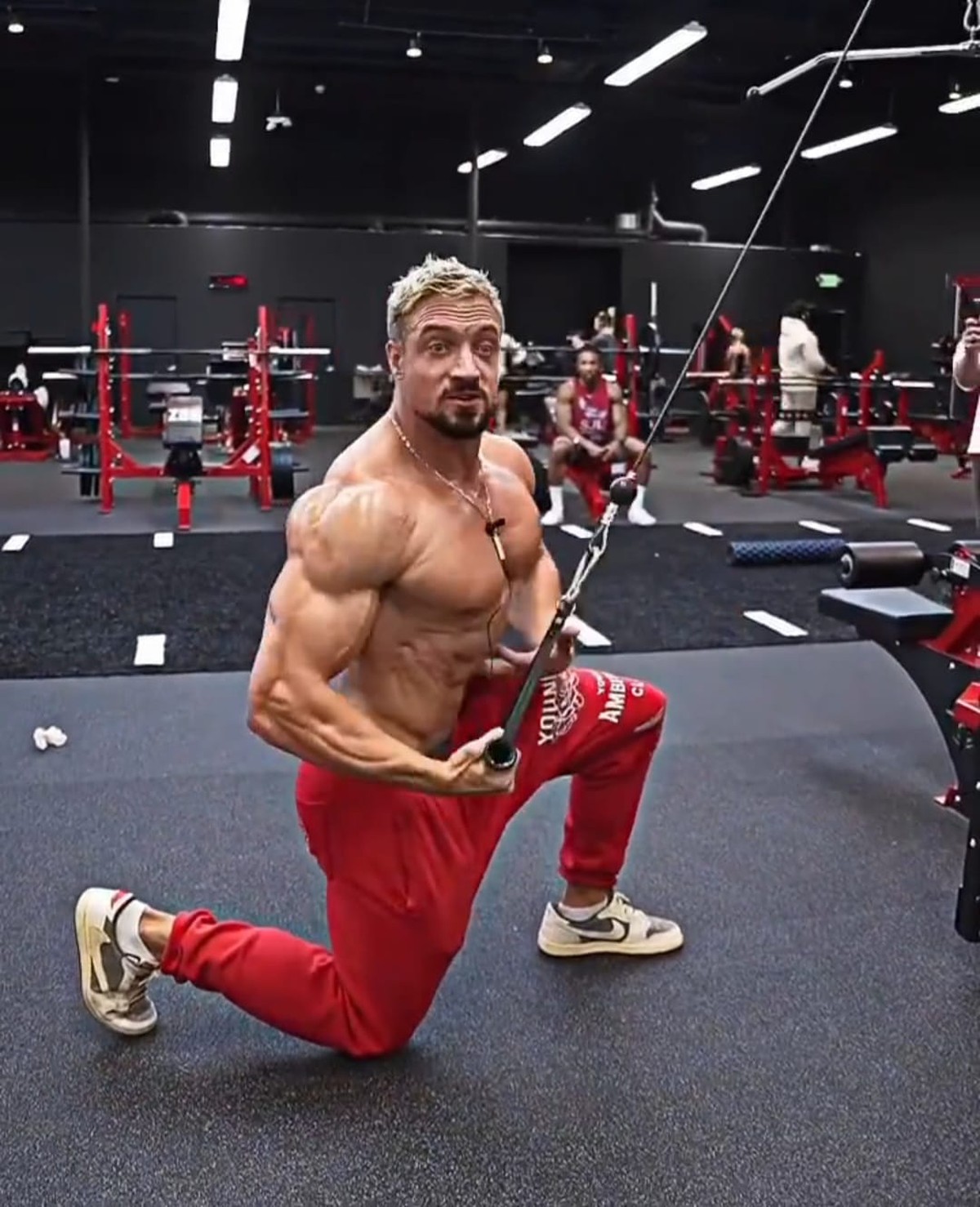 Aneurisma: o que é a doença que matou Joesthetics, causas e sintomas ...