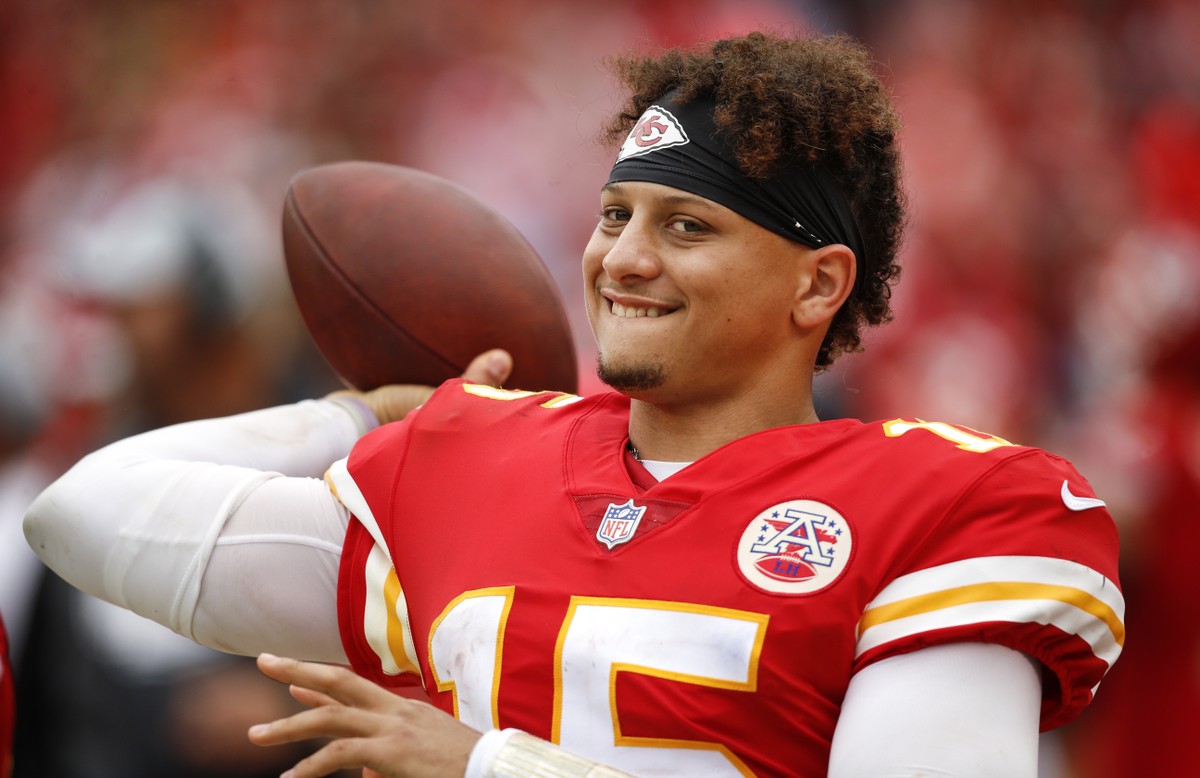 Quem é Patrick Mahomes e como ele virou a grande sensação do início da ...