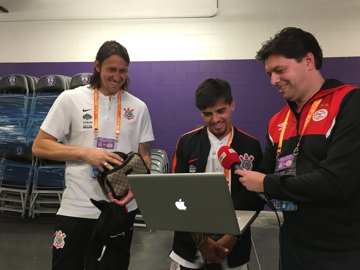 Cássio e Fagner, do Corinthians, reveem imagens da época de PSV nos EUA ...