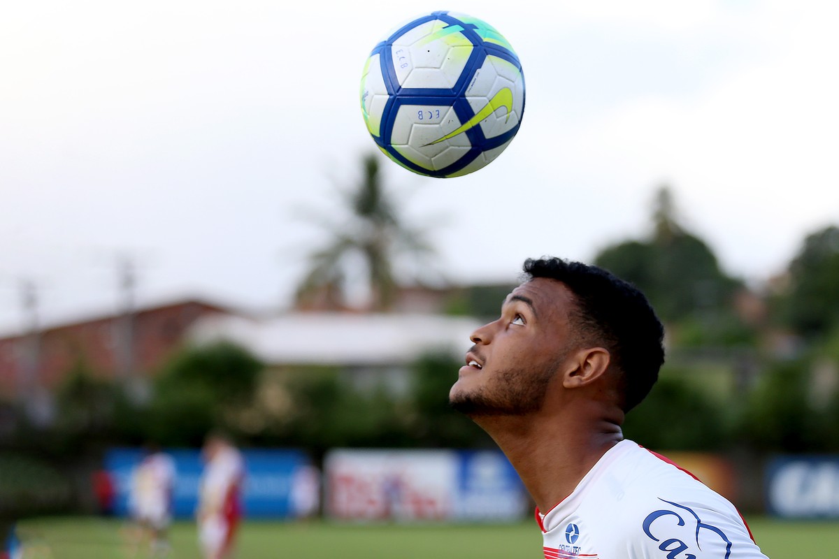 Com Brumado de volta, Guto ganha opção em alta e motivada para pegar o ...
