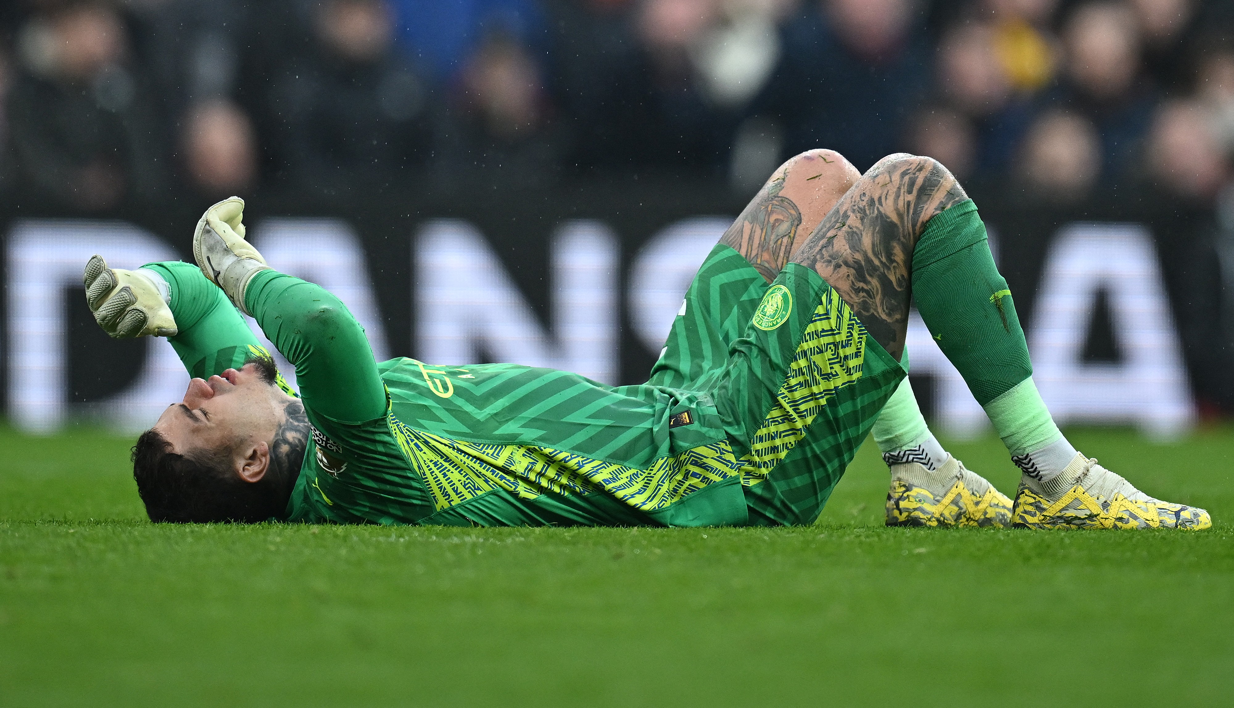 Ederson tem lesão muscular e indicação é de corte da Seleção; City já ...