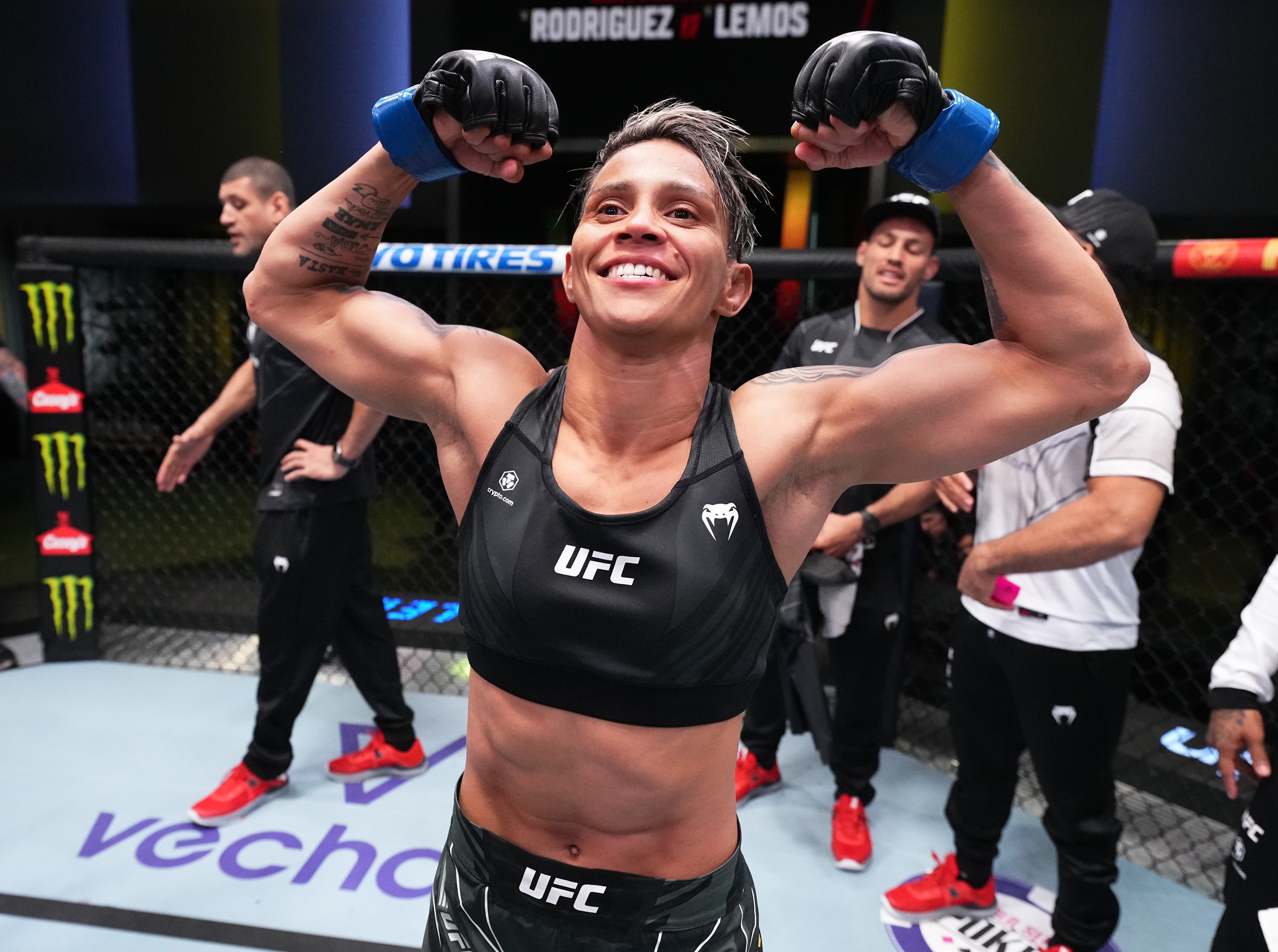 UFC: Amanda Lemos sobe quatro posições e vira nº 3 no peso-palha | Ge