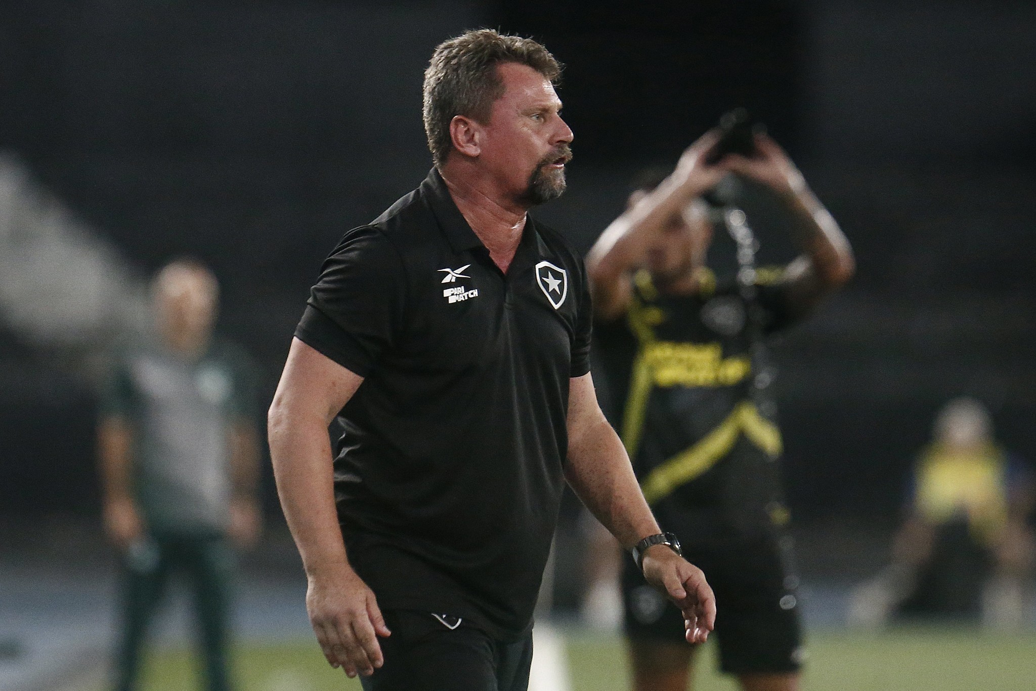 Antes de Artur Jorge chegar ao Botafogo, Fábio Matias diz: "Tem que ...