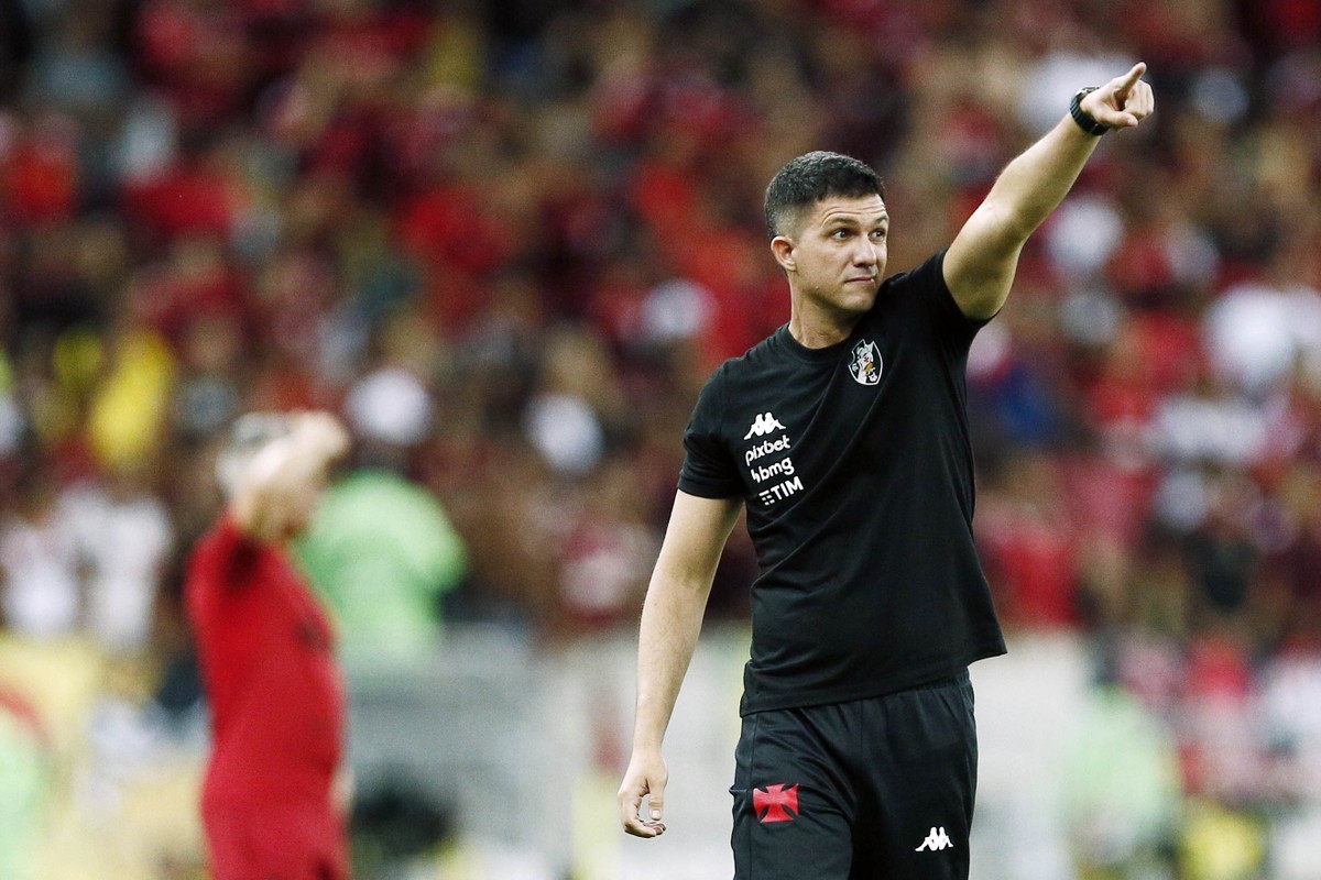 Vasco vira a chave para a Copa do Brasil e admite mudanças contra o ABC ...