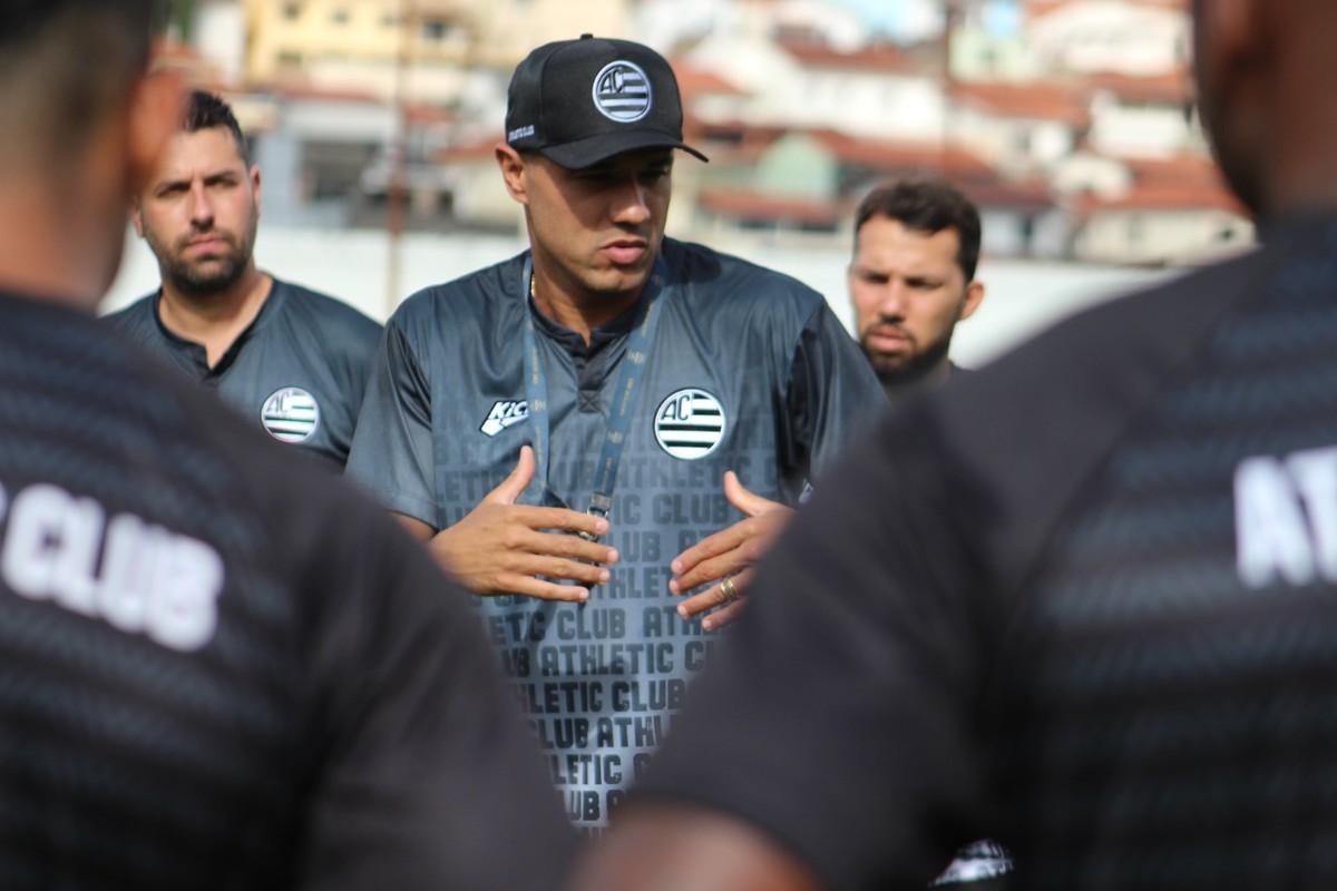 Roger Silva vê Athletic forte para decisão e exalta Recopa Mineira: “Prêmio para o interior ...