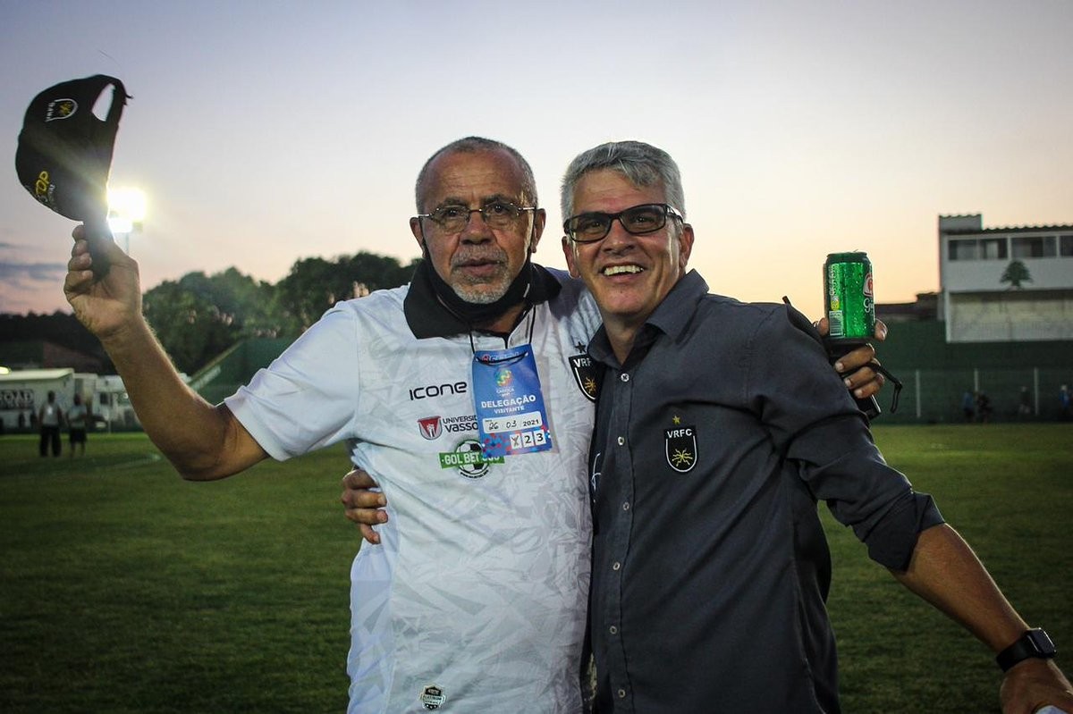 Com Neto Colucci suspenso, Wilson Leite comanda o Voltaço contra o ...