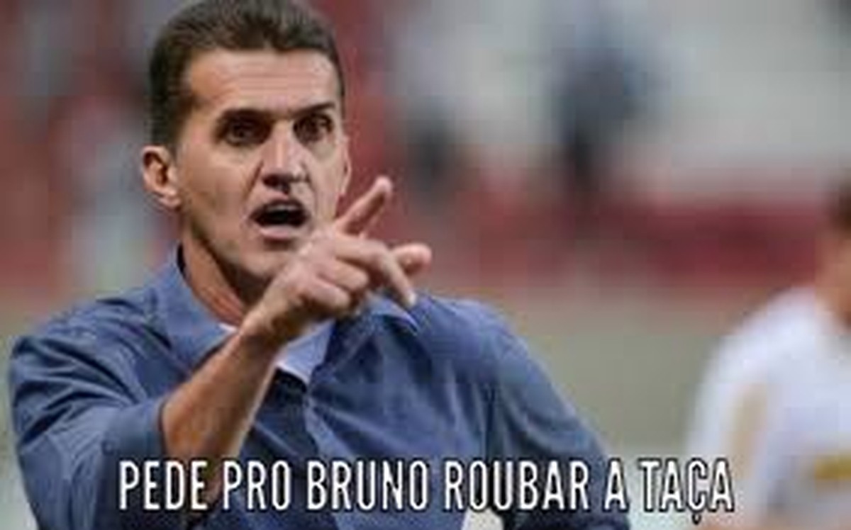 Bahia conquista título baiano no Barradão, e torcida não perdoa; veja memes