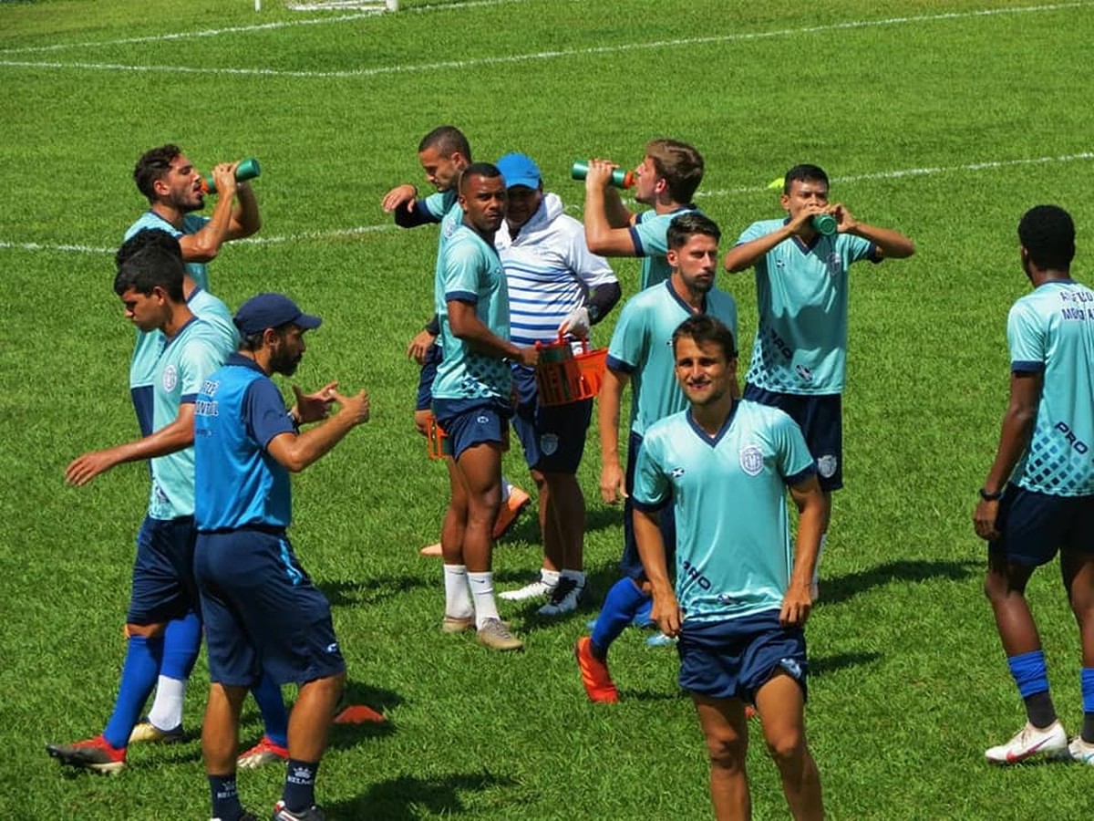 Dias fala sobre reformulação no Monte Azul e cita lições após derrotas ...