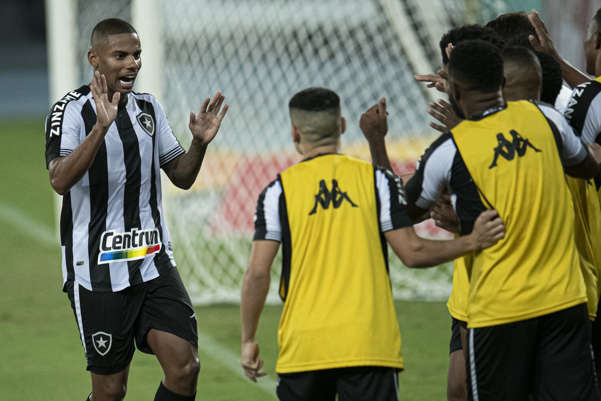Botafogo acerta negociação de Rickson com o Atlético-GO | botafogo | ge