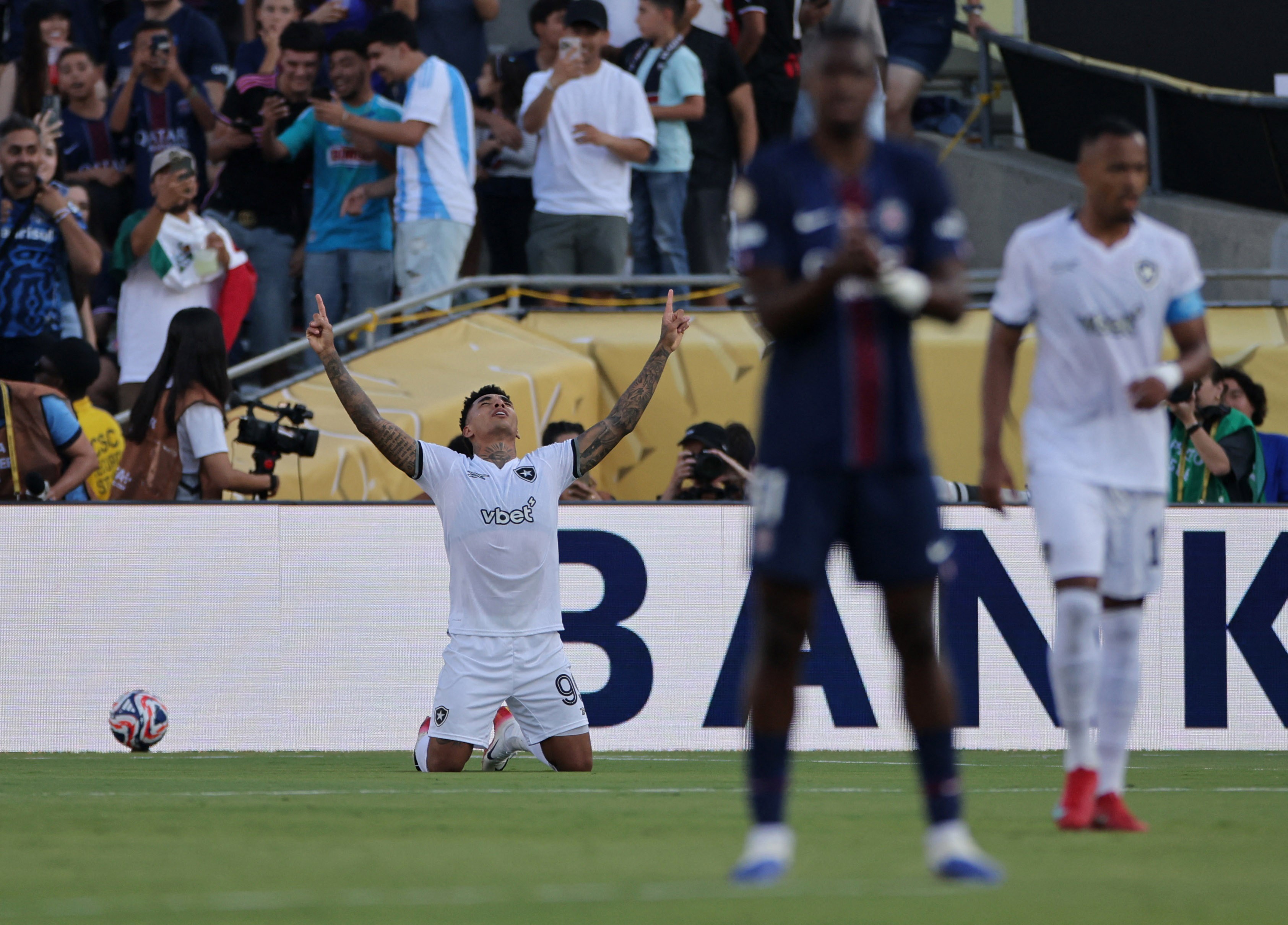 Como o Botafogo venceu o PSG e surpreendeu o mundo na Copa de Clubes | Ge