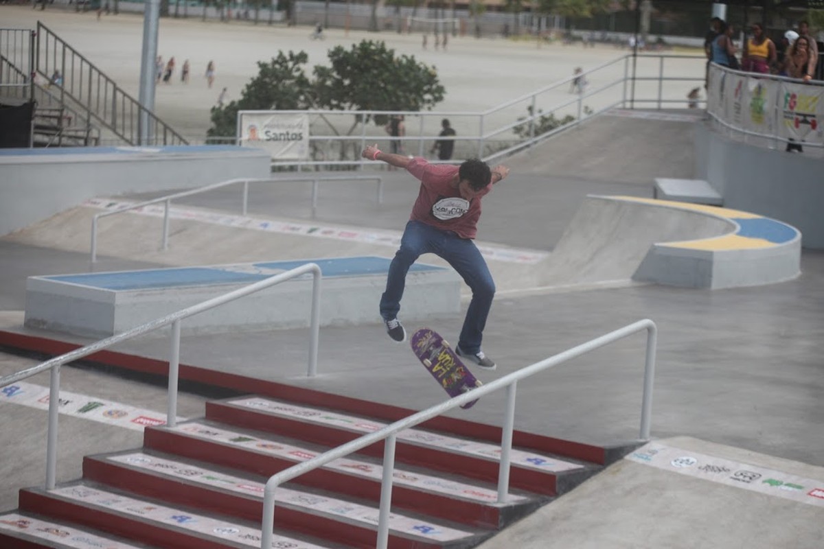 Confederação Brasileira de Skate homenageia Santos | santos e região | ge