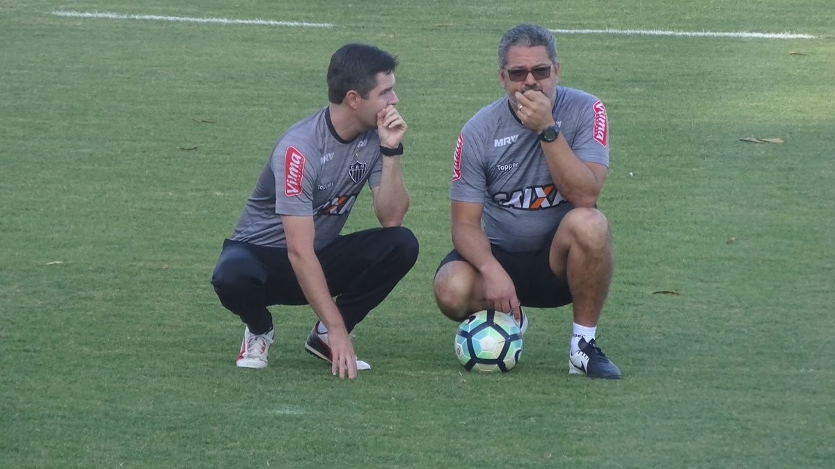 Fred ou Clayton? Micale comanda primeiro treino tático e mostra dúvida ...