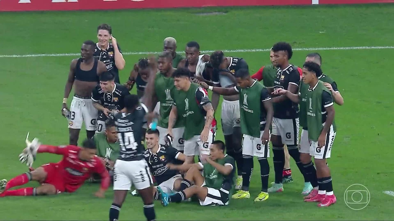 Análise: Corinthians se livra de vexame na Libertadores e dá sinal ...