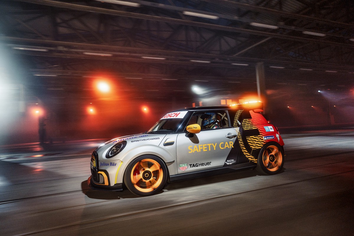 Conheça o novo safety car da Fórmula E, que estreia em Roma | voando ...