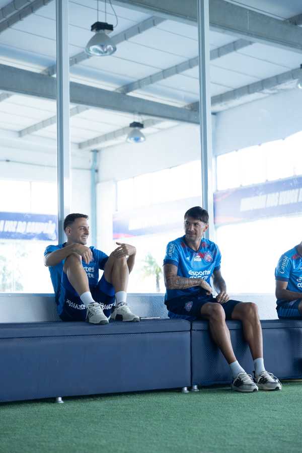 Bahia divulga relacionados para pegar o Corinthians com retornos de ...