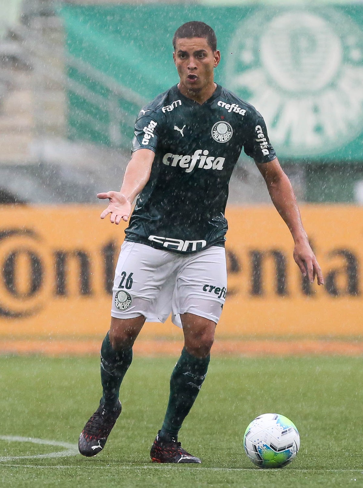 Novato, Renan se vê mais à vontade no Palmeiras e não teme concorrência ...