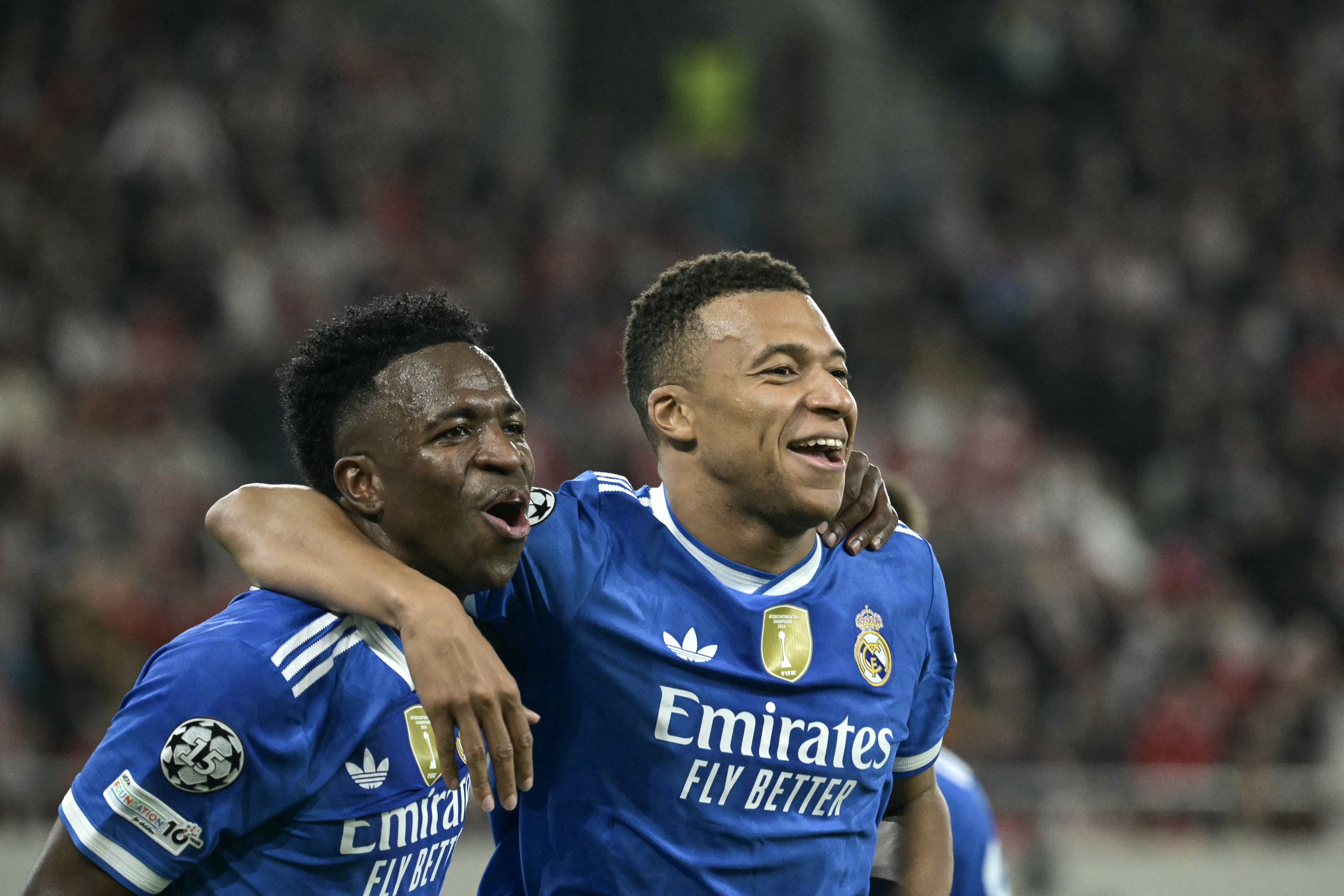 Mbappé exalta atuação de Vini Jr. na Champions: "Horrível um lateral ...