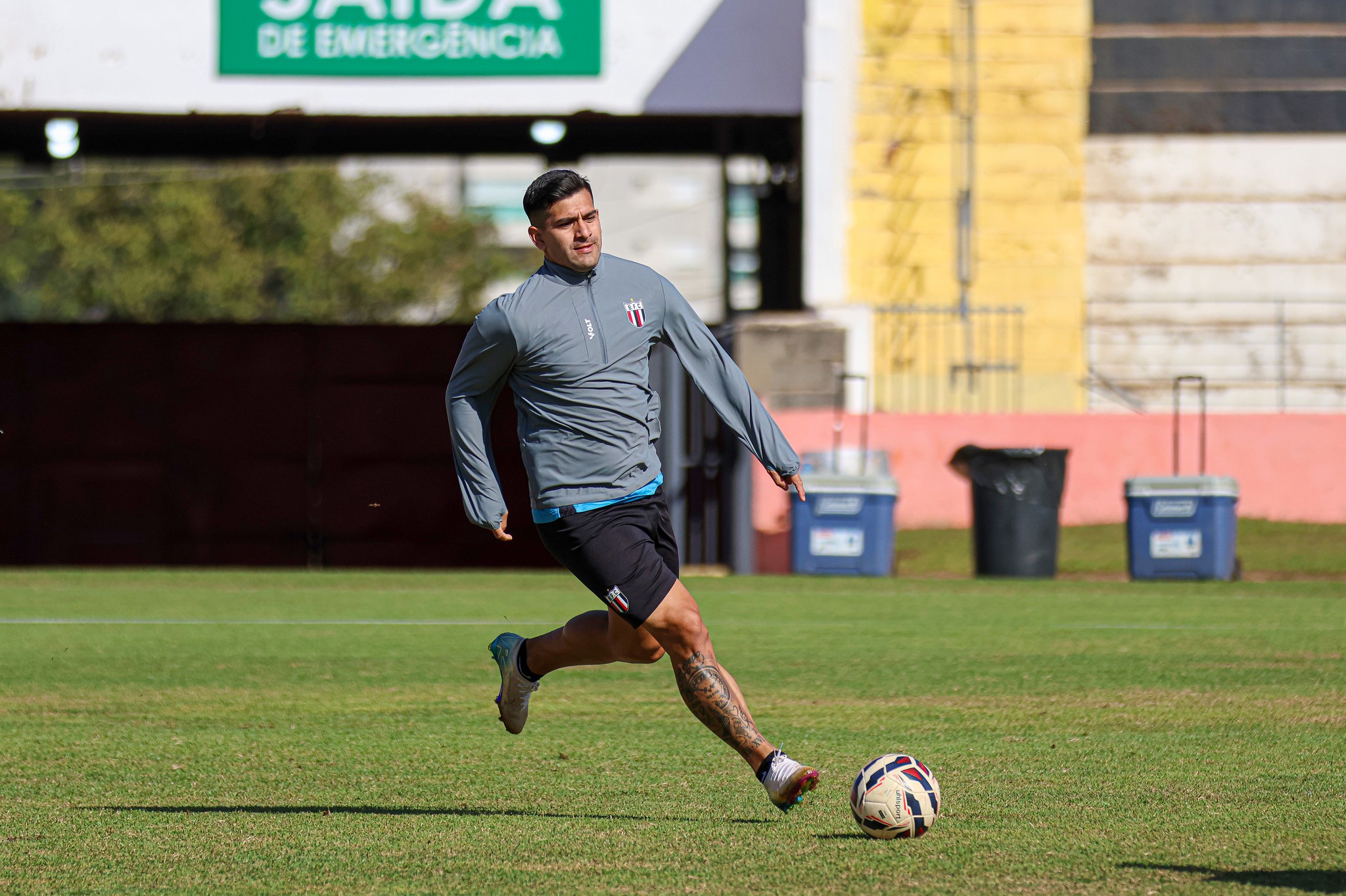 Leandro Maciel vira desfalque no Botafogo-SP