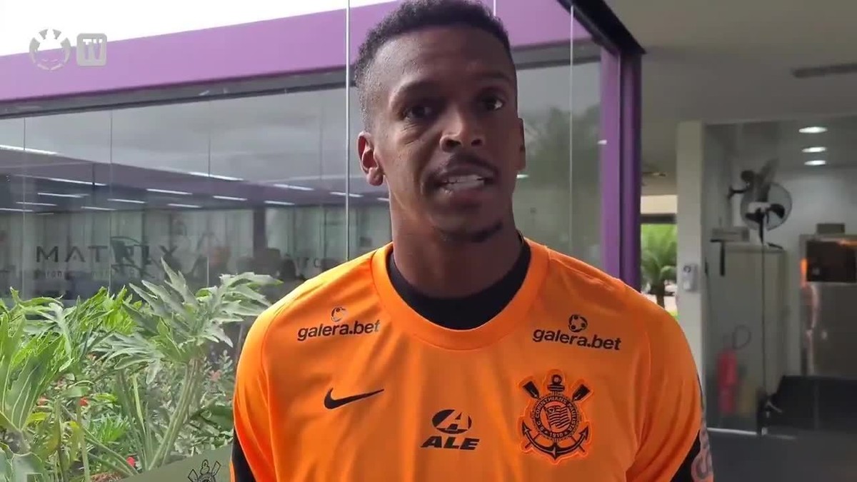 Corinthians presta homenagens a Rincón, e Jô recorda: "Sempre me ...