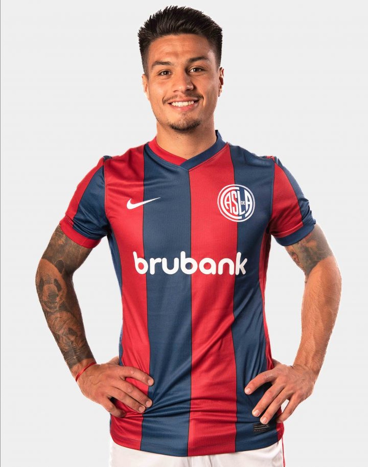 Saiba quem é o argentino Alexander Díaz, atacante que pode fechar com o ...