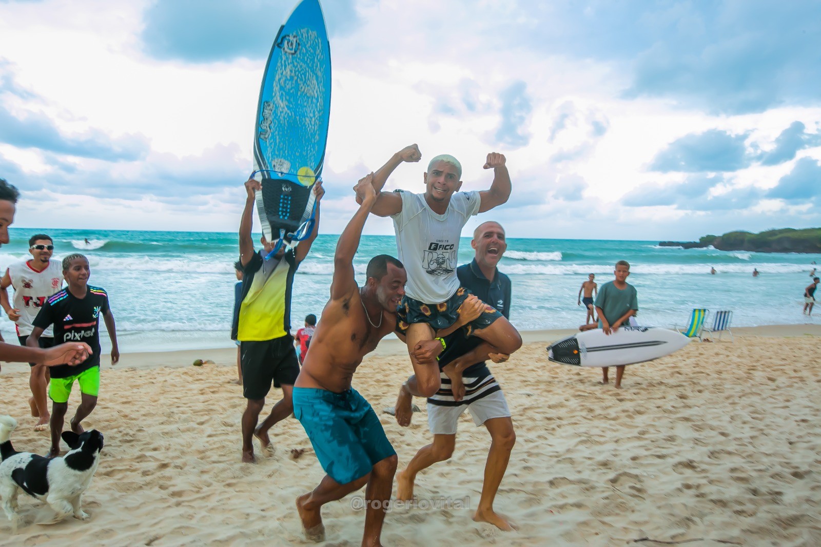 Jonathan Freitas vence etapa do Circuito RN de surfe em Natal