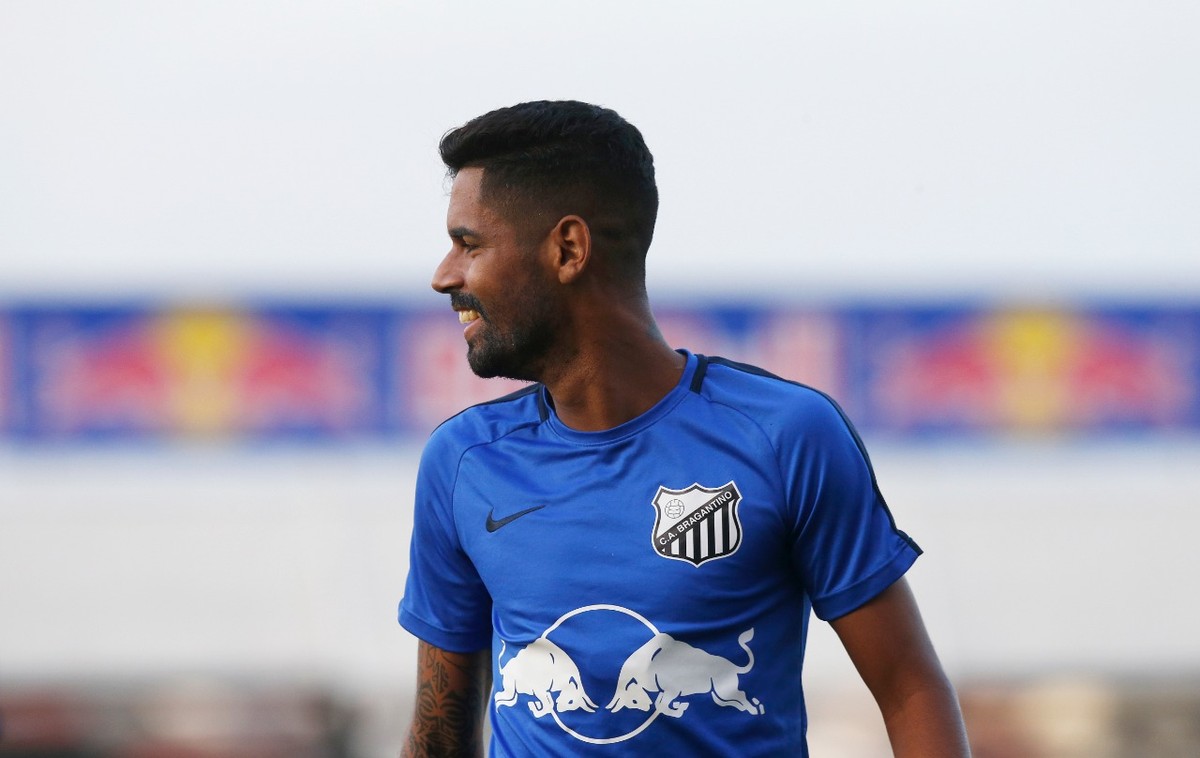 Aderlan pede "cabeça no lugar" para Bragantino pôr fim às oscilações e ...