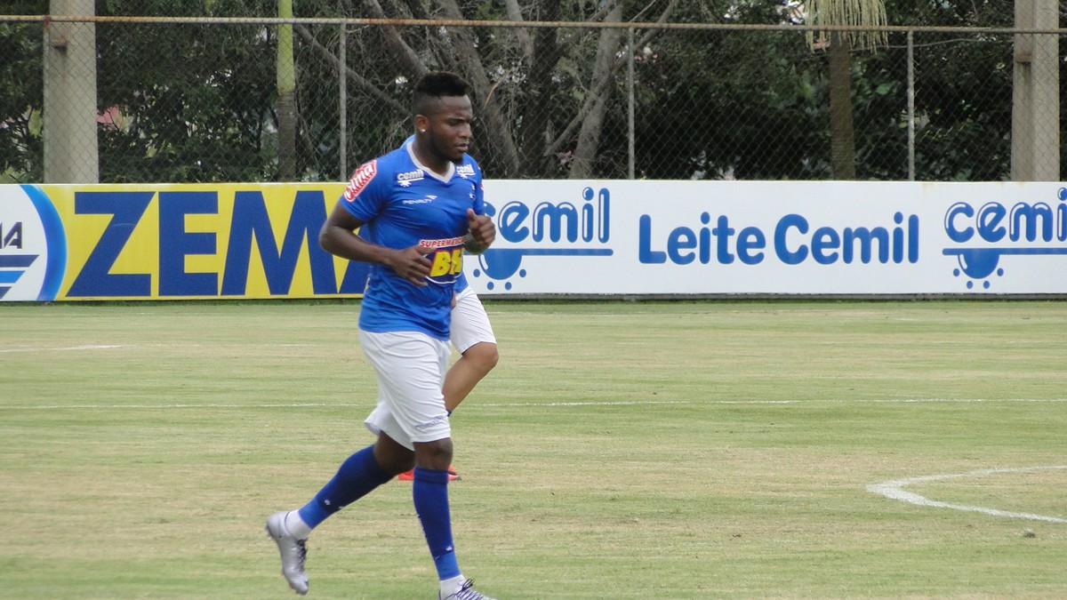 Lembra dele? Ex-Flamengo, volante Willians fecha com o CRB até o fim do ...