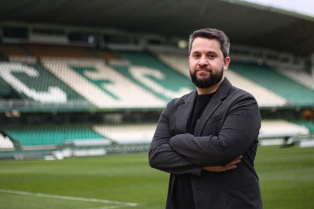 Rodrigo Weber deixa gerência de captação do Coritiba e negocia ida ao ...