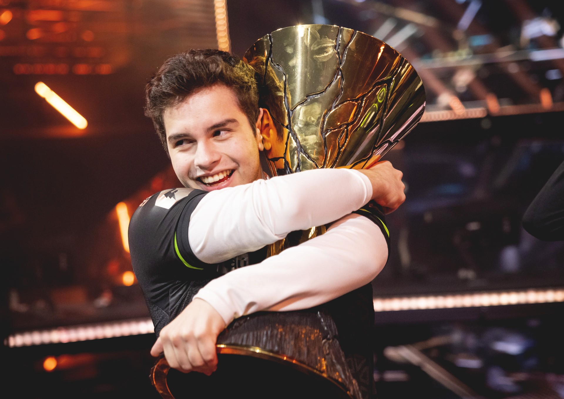 Esports Awards 2022: Less, da LOUD, é indicado a revelação do ano ...