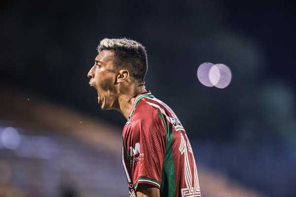 Autor do gol do Flu-PI, Kiko elogia mudança tática de Ito Roque, mas ...