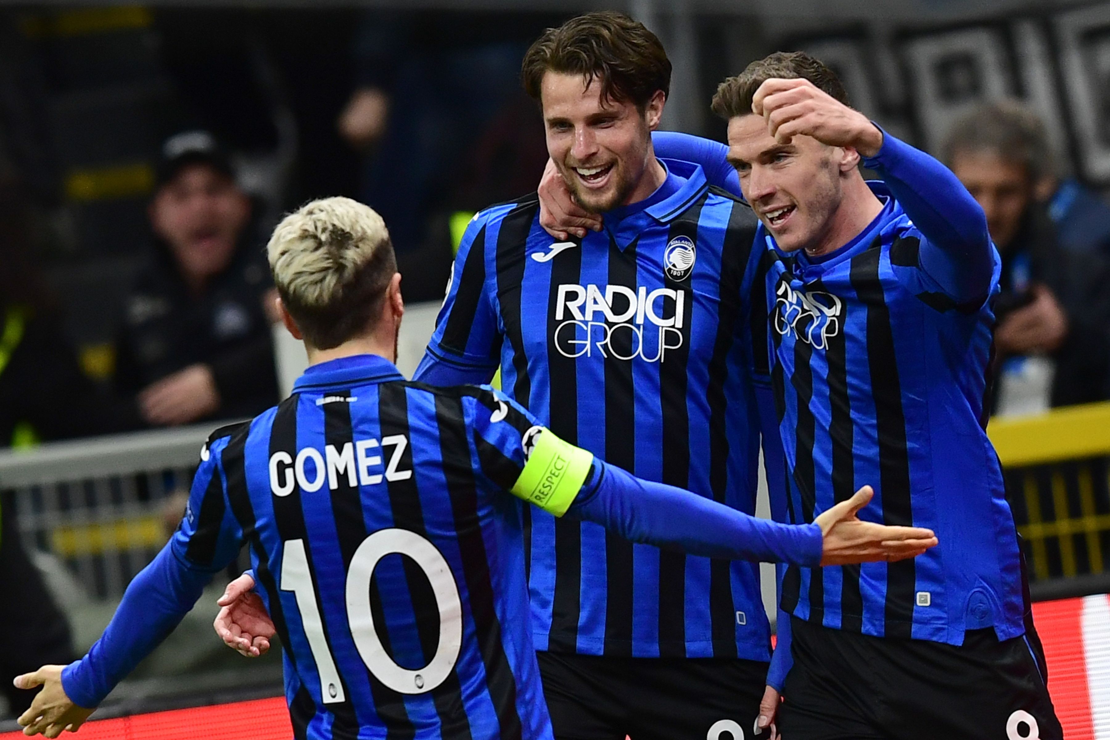 Fluidez, três zagueiros e gosto pela bola: a incrível Atalanta que ...