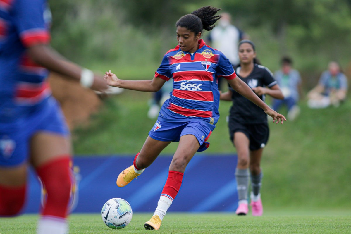 Rebeca Costa é a primeira atleta do Fortaleza a jogar fora do Brasil ...