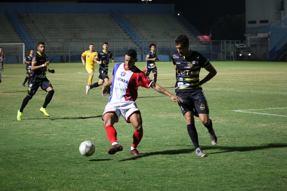 Análise: Fast volta a pecar nas finalizações e mudanças não surtem ...