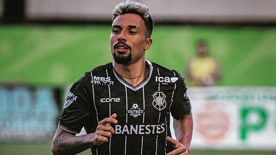 arthur lateral esquerdo